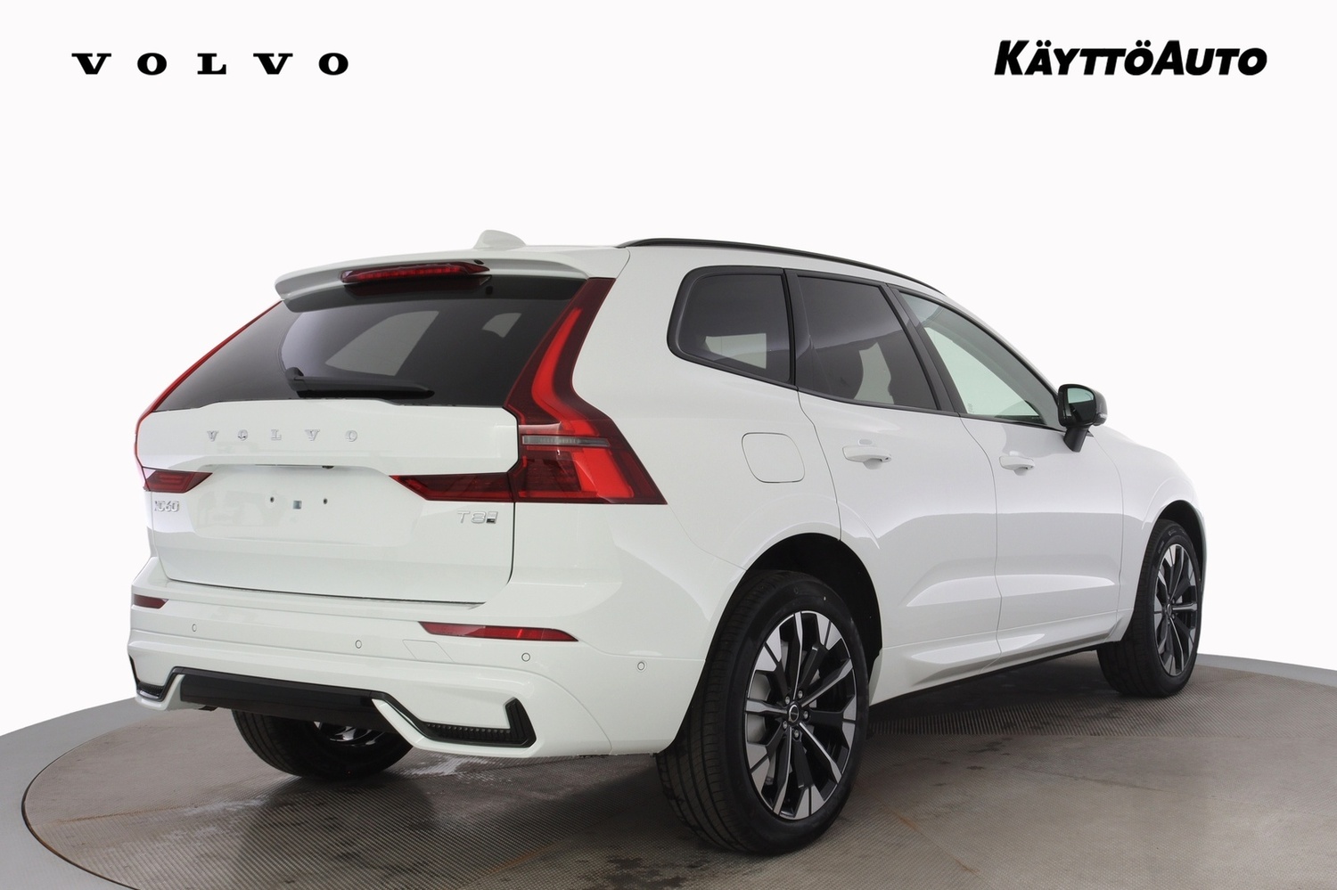 Volvo XC60 T8 AWD Long Range High Performance Ultra Edition Dark - Heti ...