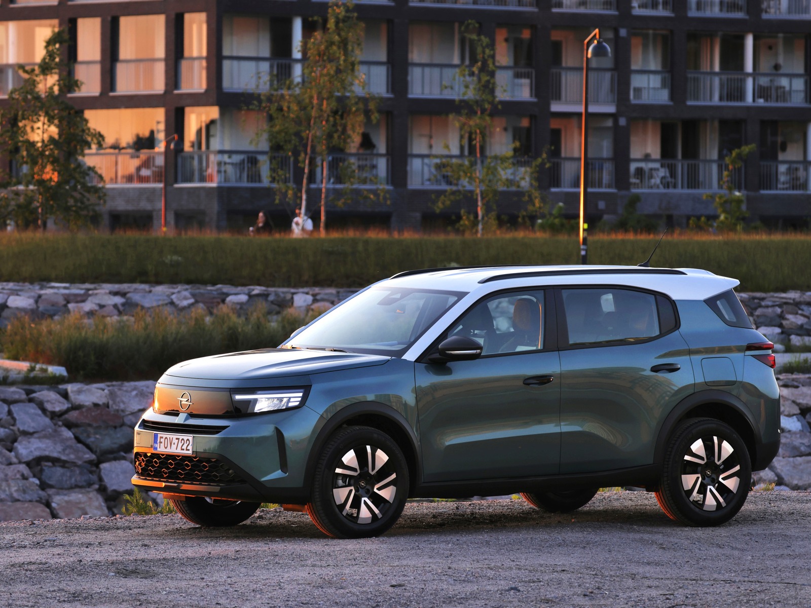 Opel Frontera, Maastoauto. Uusi auto, työsuhdeauto. Laske hinta ...