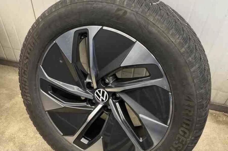 Myydään Volkswagen ID.4 2023, Vantaa (40255296) | Autotalli.com