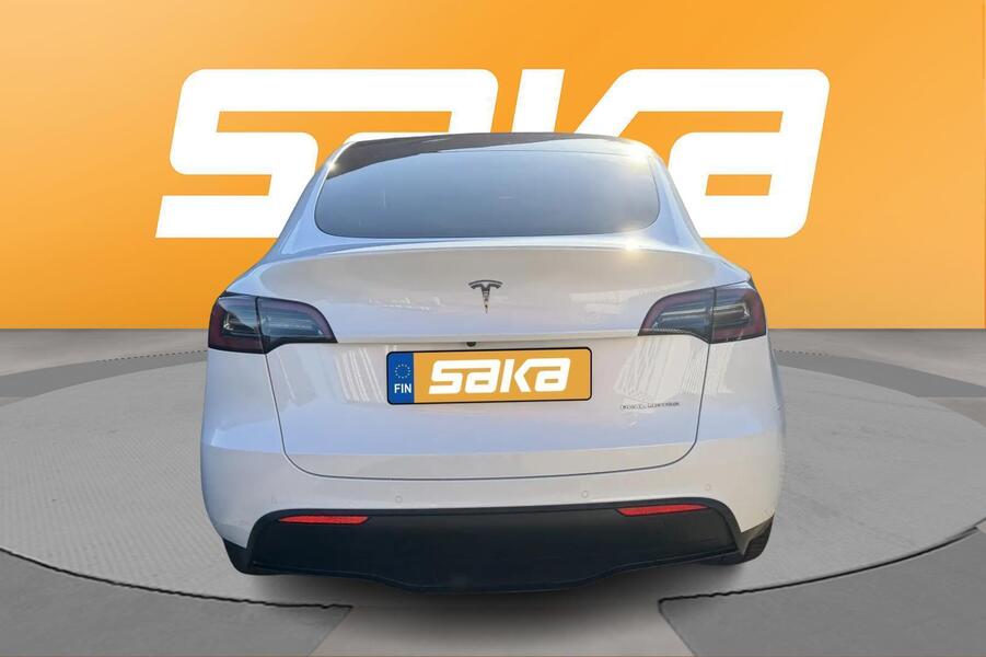 Myydään Tesla Model Y 2023, Vantaa (40201609) | Autotalli.com